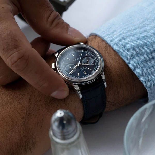Đồng Hồ Nam Corniche Heritage Chronograph Steel With Blue Dial 39mm Màu ...