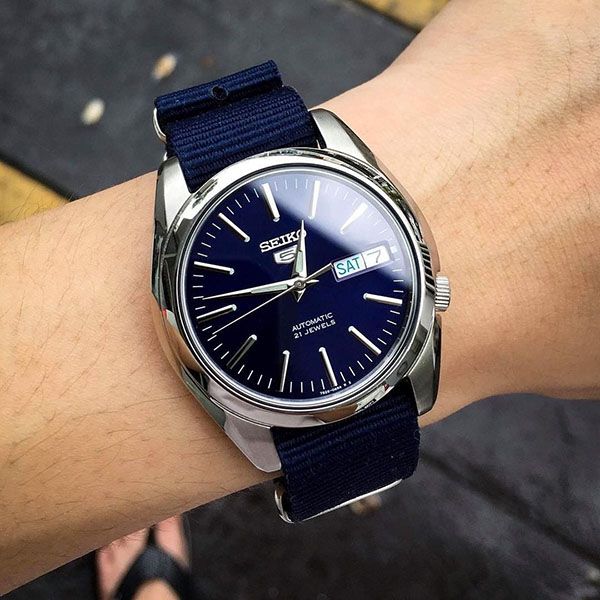 Đồng hồ nam Seiko 5 Automatic SNK793